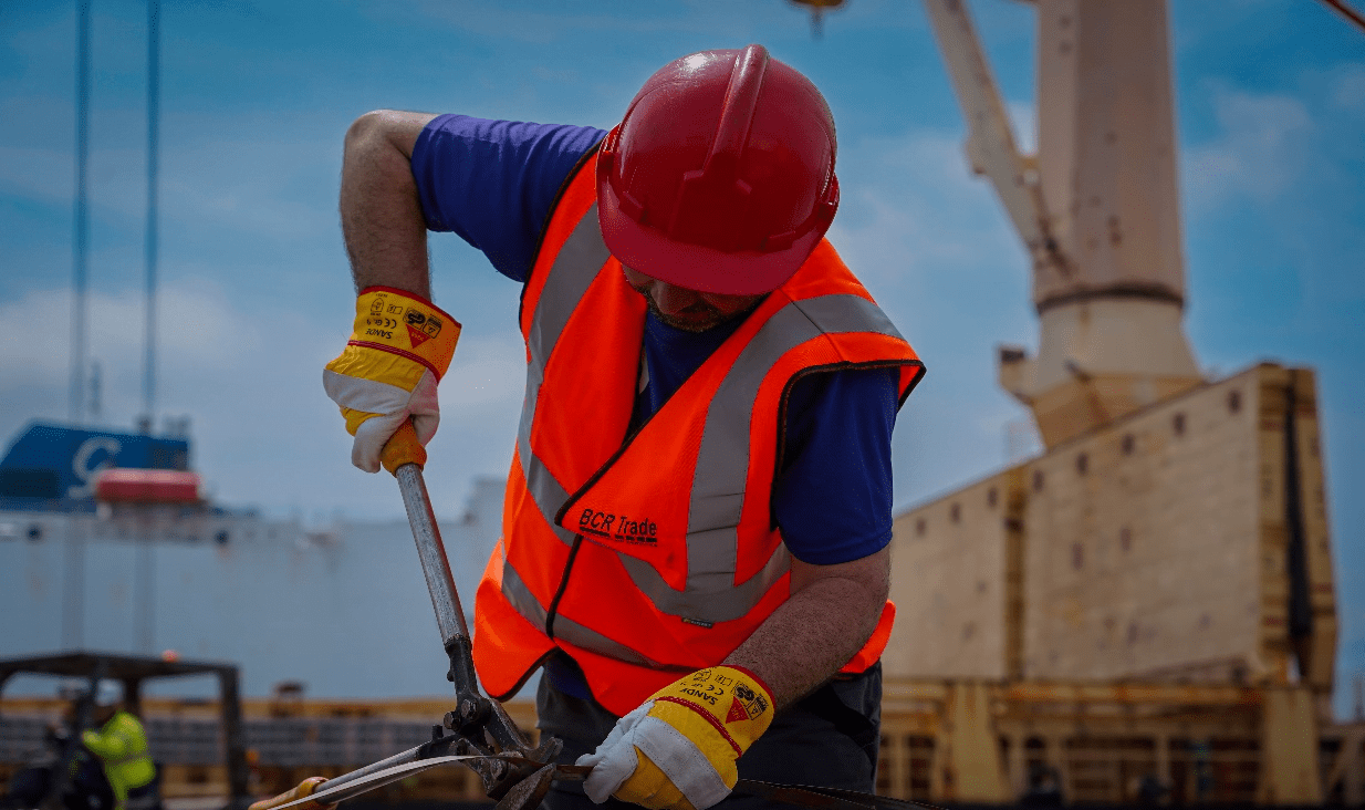 Packing and Strapping - BCR TRADE